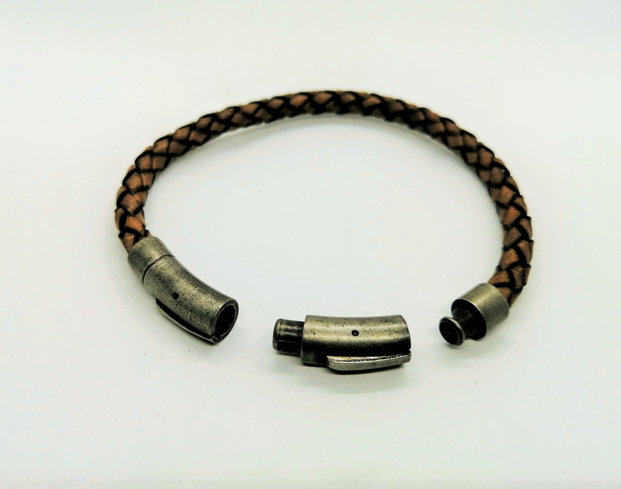 Braided grey edged with adjustable clasp | Armo Accessories